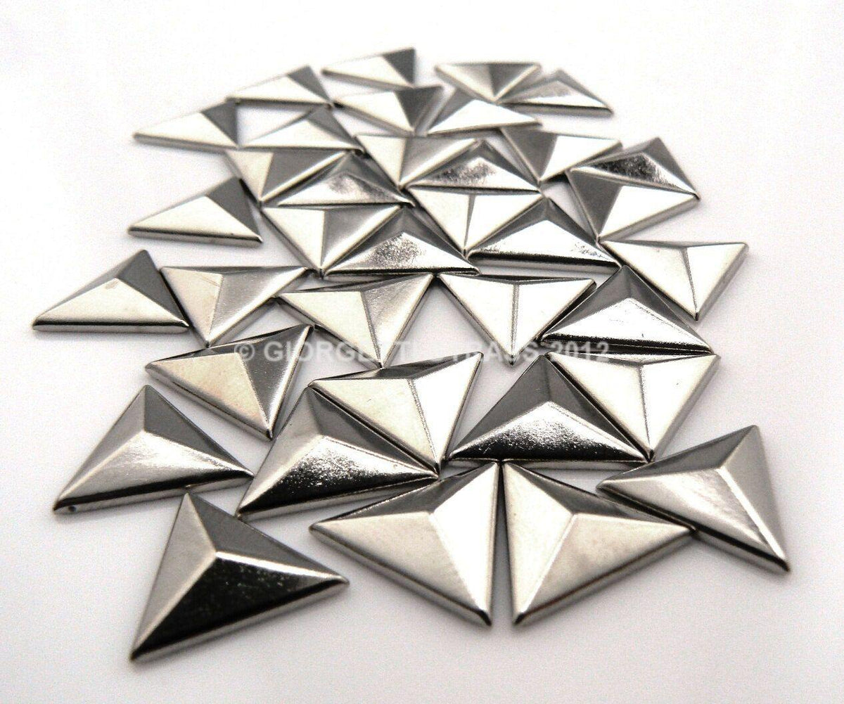 TRIANGLE STUD 10mm Silver silver 10pcs Hotfix thermoadhesive pyramid s ...